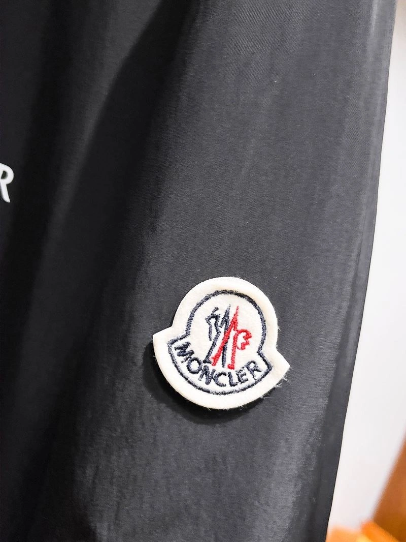 Top mirror Moncler Outwear