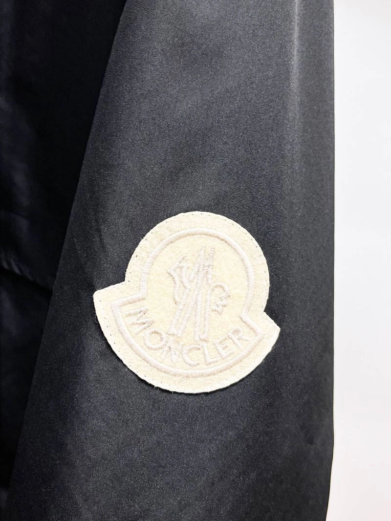 Official Moncler Outwear