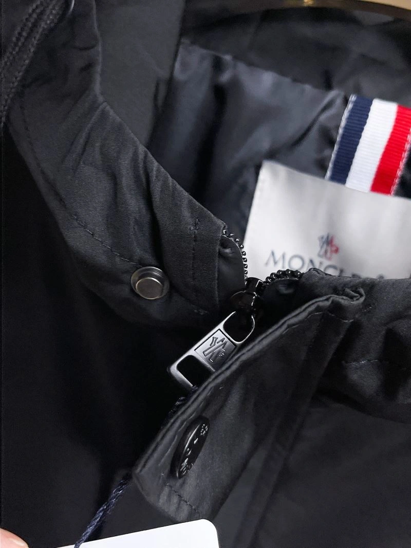 Official Moncler Outwear