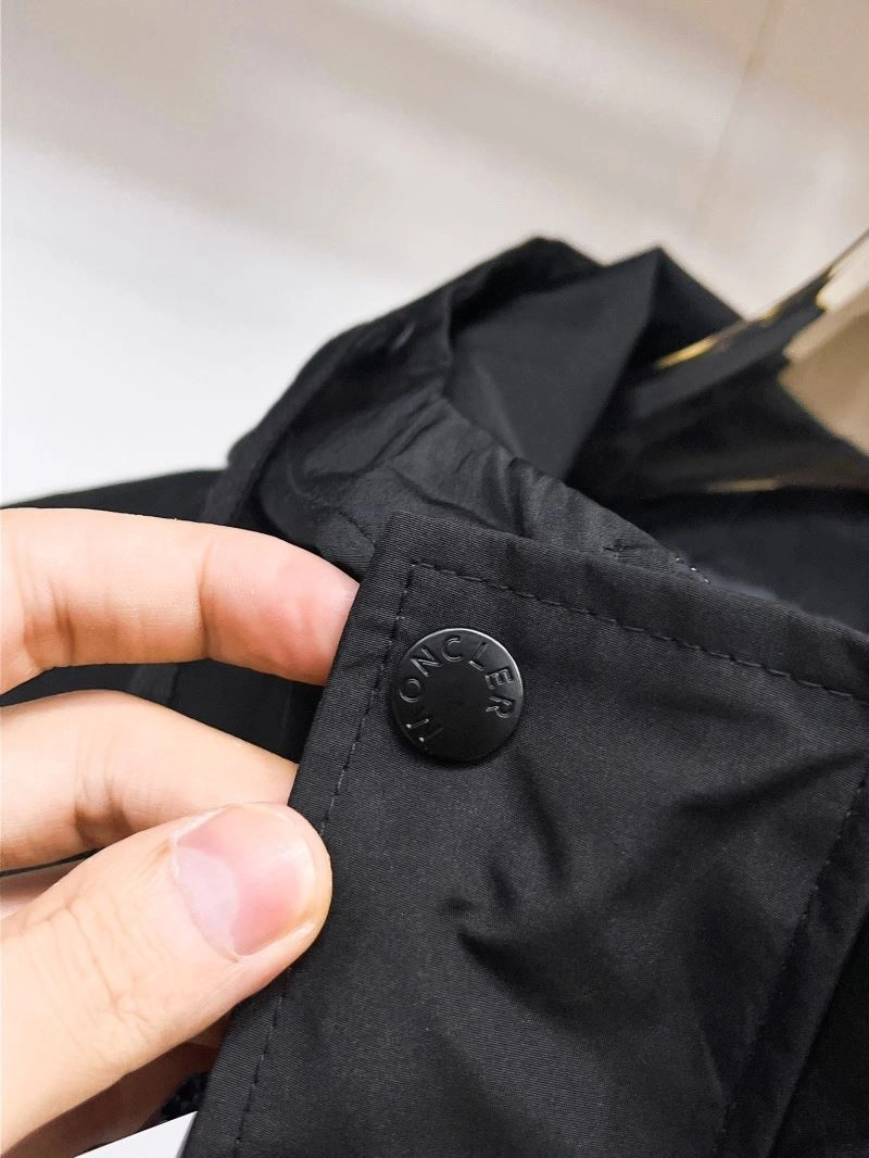 Official Moncler Outwear