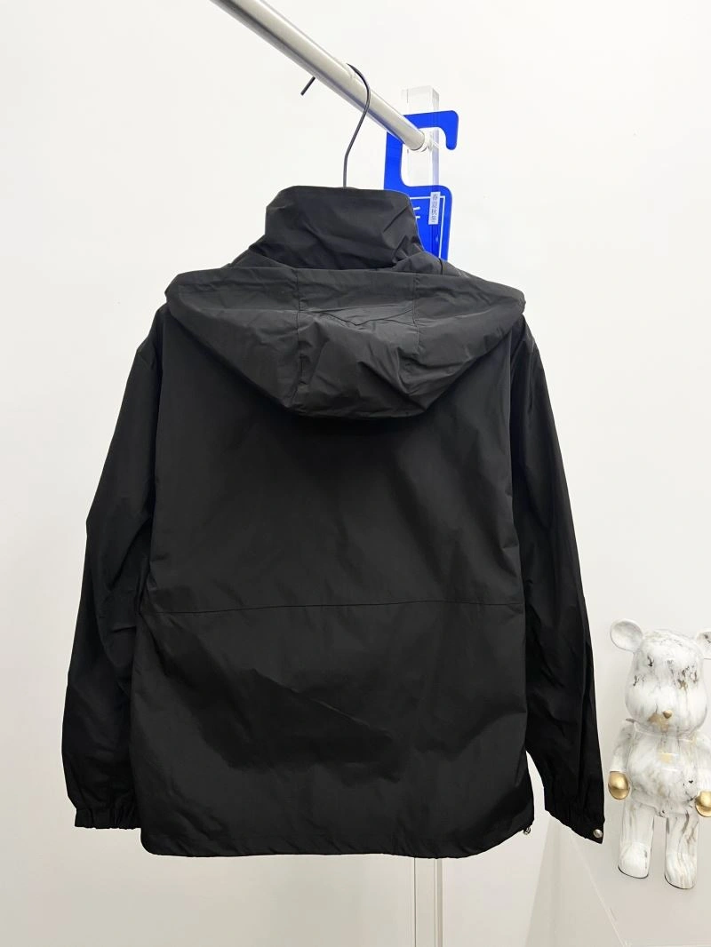 Legit Moncler Outwear