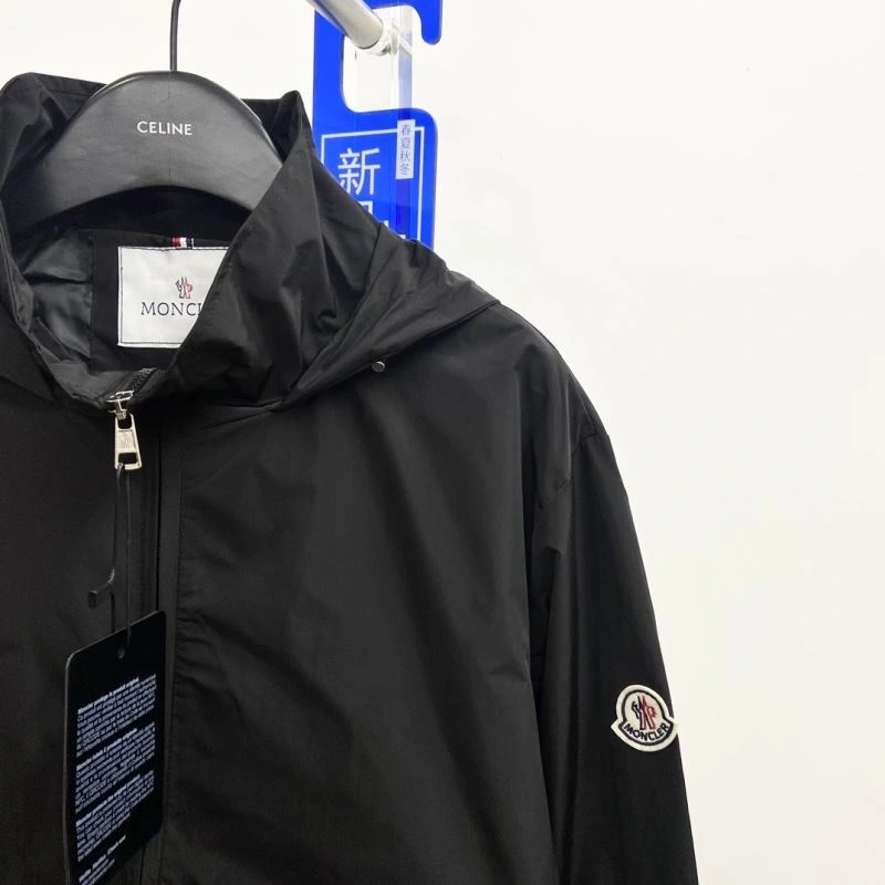 Legit Moncler Outwear