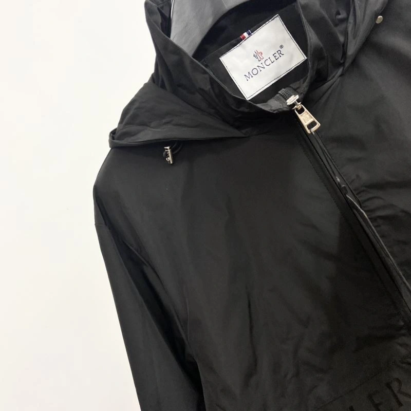 Legit Moncler Outwear