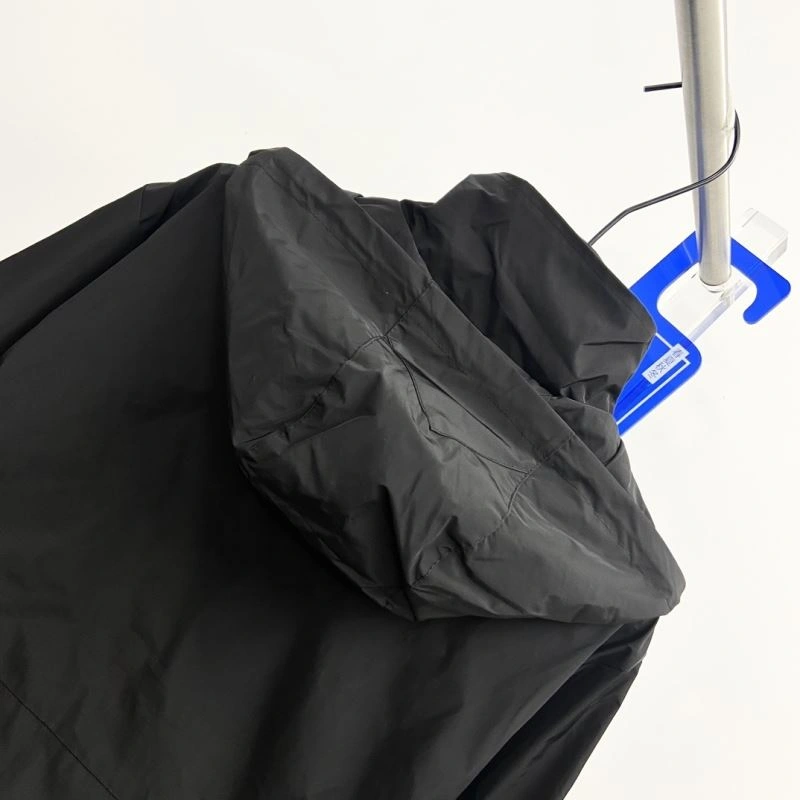 Legit Moncler Outwear