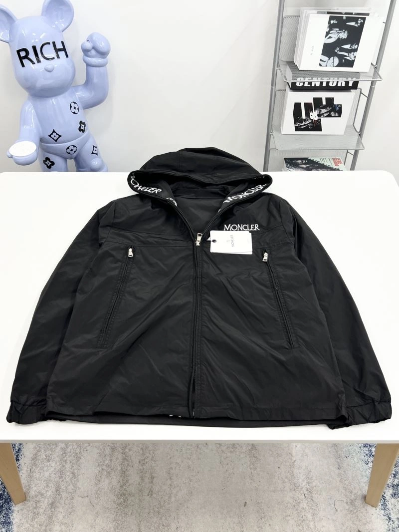 Official Moncler Outwear