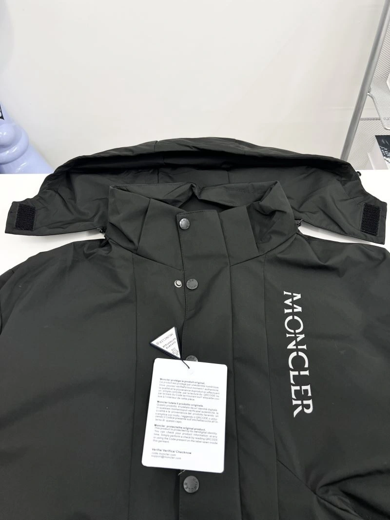 Brand-original Moncler Outwear