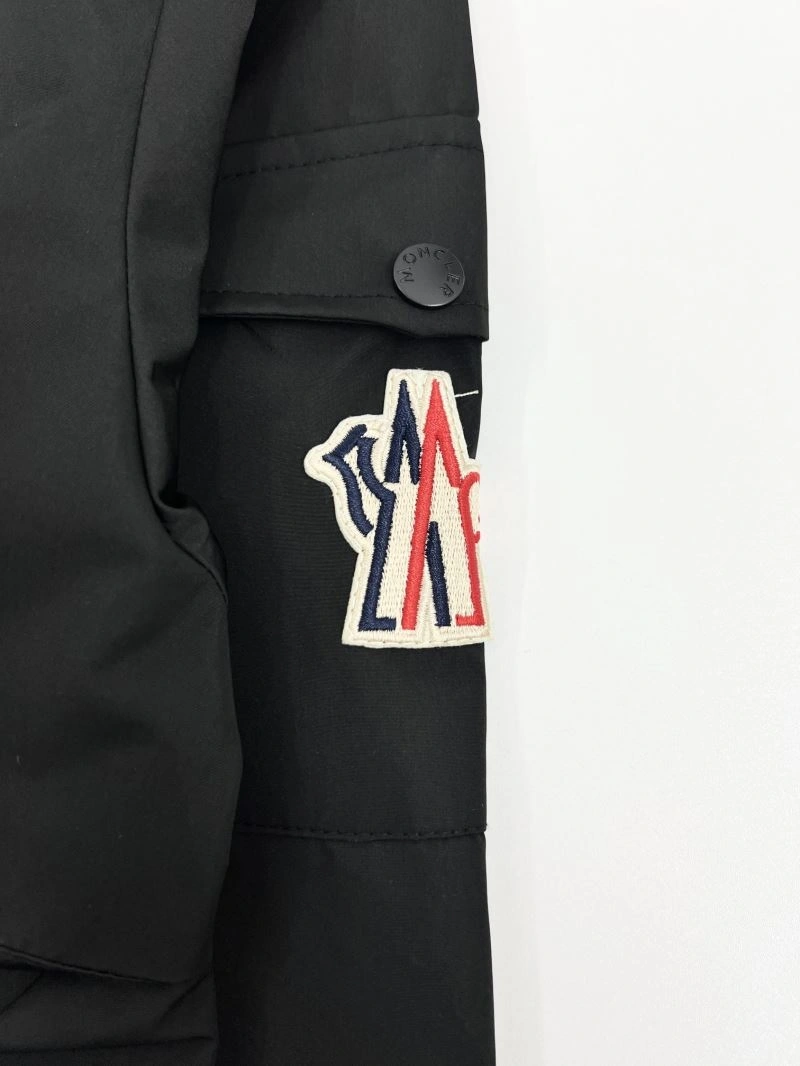 Brand-original Moncler Outwear