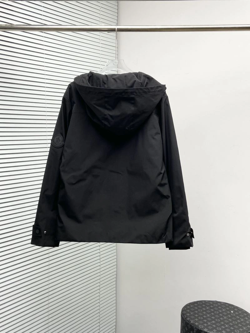 Official Moncler Outwear