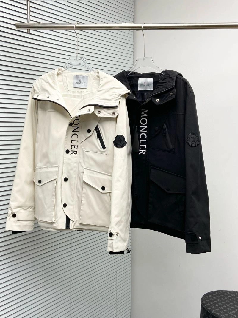 Top mirror Moncler Outwear