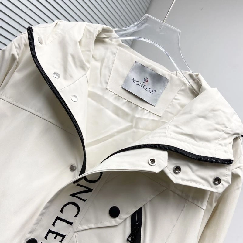 Top mirror Moncler Outwear