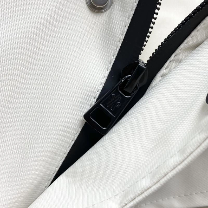 Top mirror Moncler Outwear