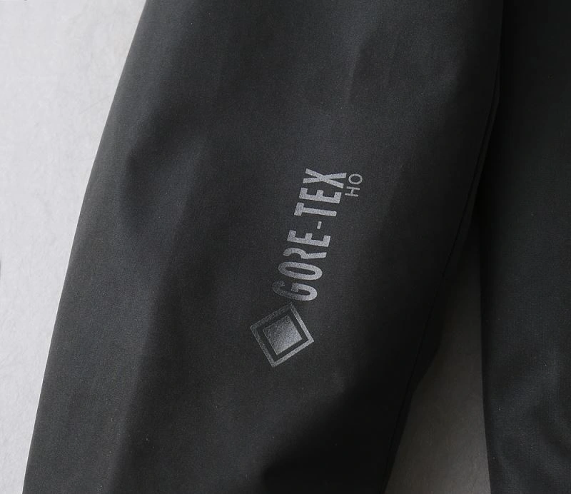 Bargain Moncler Outwear
