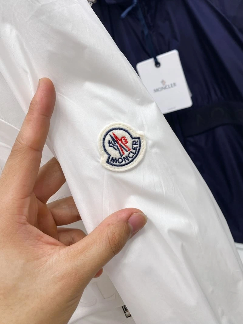 Low-cost Moncler Outwear