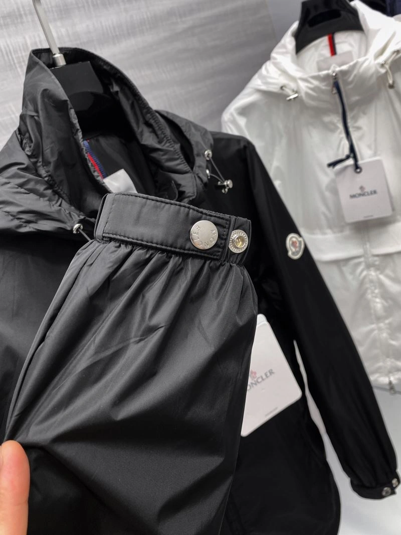 Perfect replica Moncler Outwear