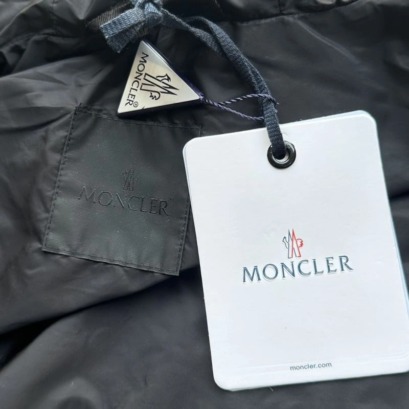 Factory-made Moncler Outwear