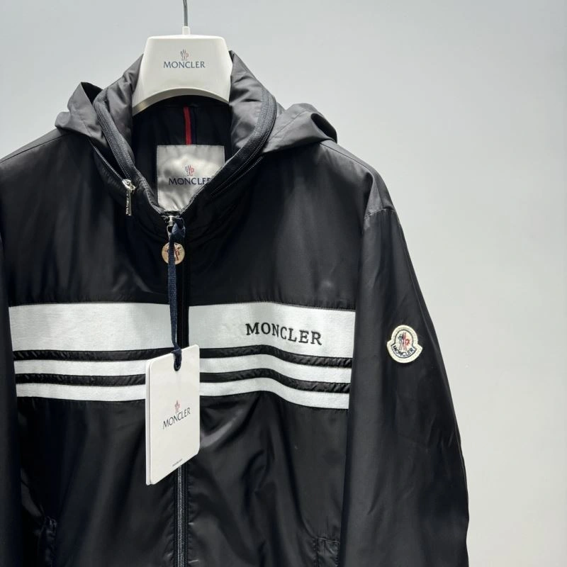 Perfect replica Moncler Outwear