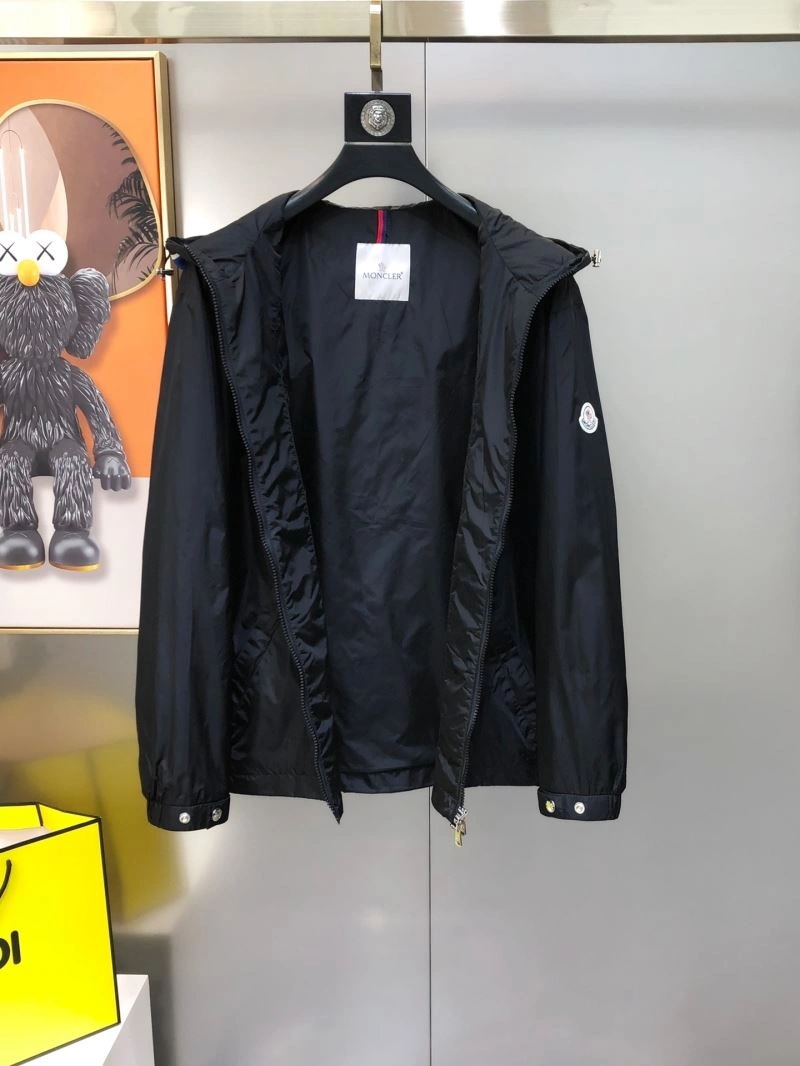 Inexpensive Moncler Outwear