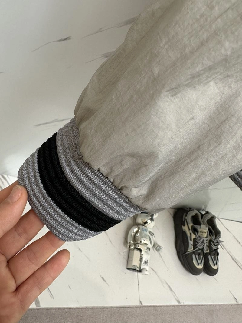 Low-cost Moncler Outwear