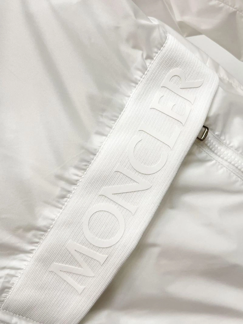 Precise copy Moncler Outwear