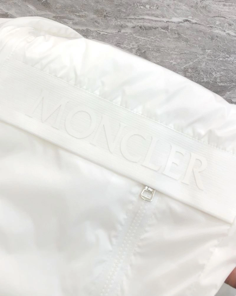 High accuracy Moncler Outwear