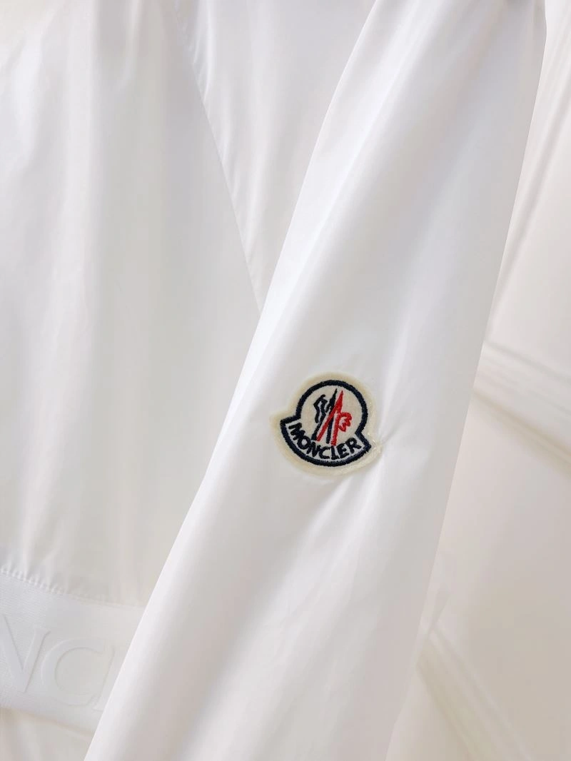 Accurate model Moncler Outwear