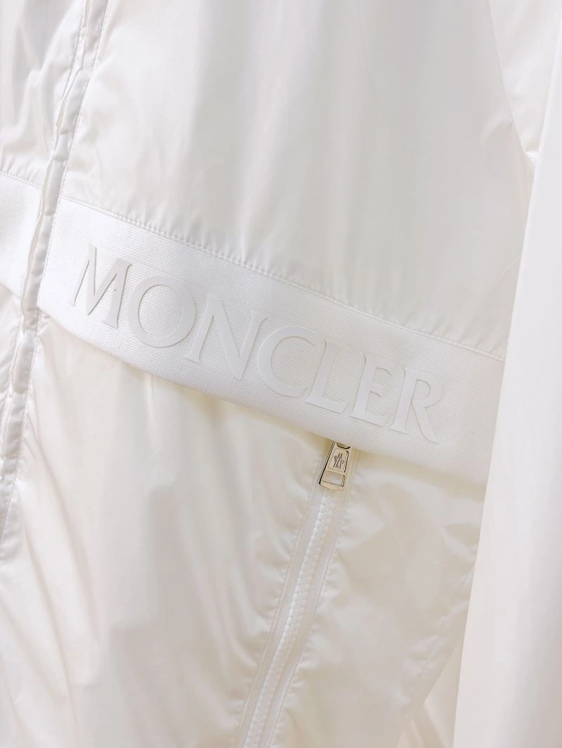 Accurate model Moncler Outwear