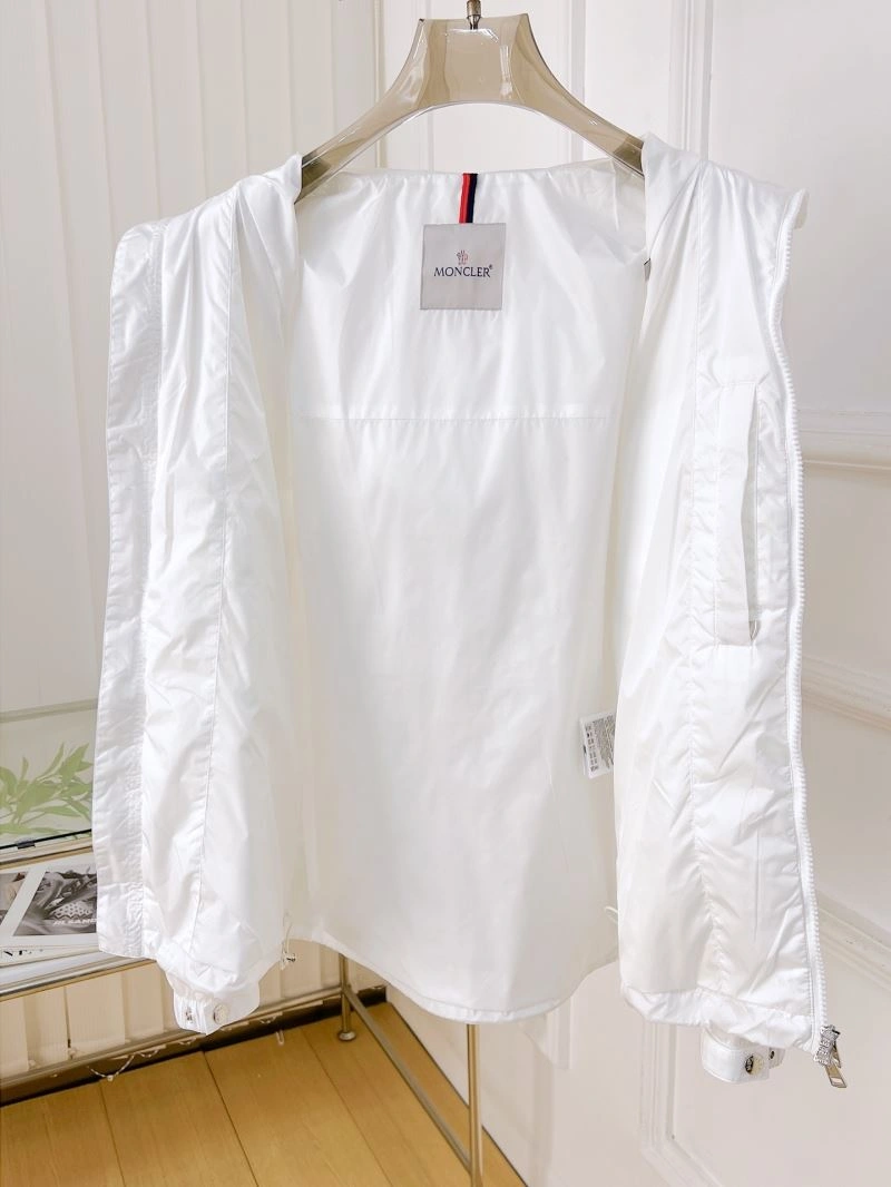 Accurate model Moncler Outwear