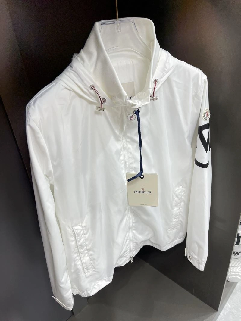 1:1 copy Moncler Outwear