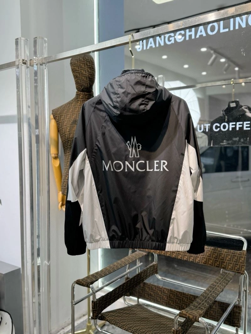 Discounted Moncler Outwear