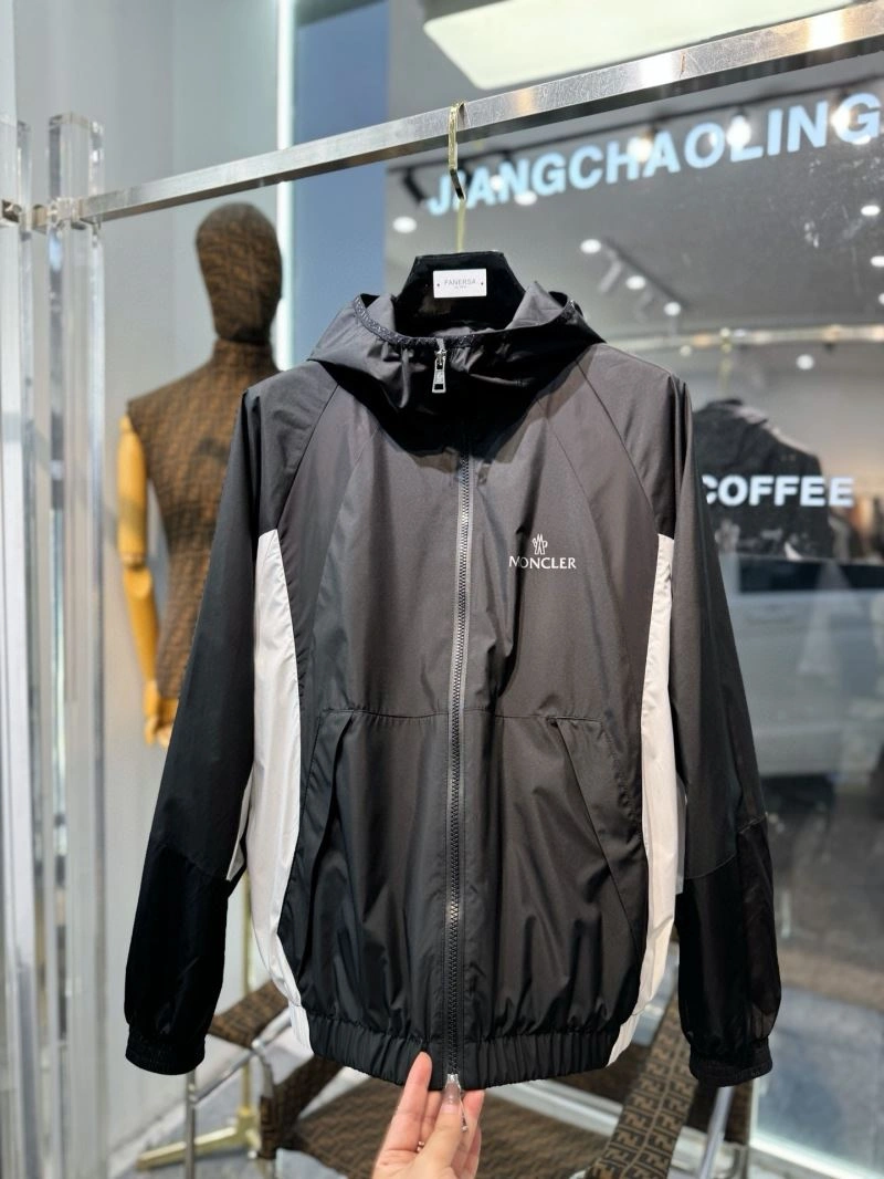 Discounted Moncler Outwear