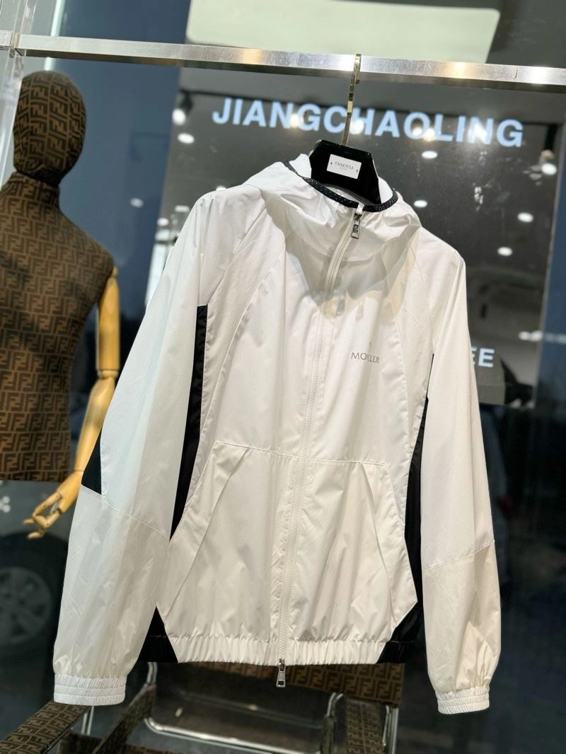 Exact replica Moncler Outwear