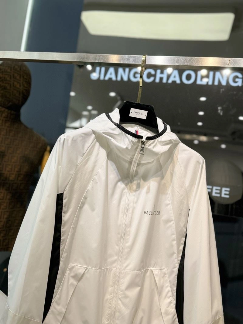 Exact replica Moncler Outwear