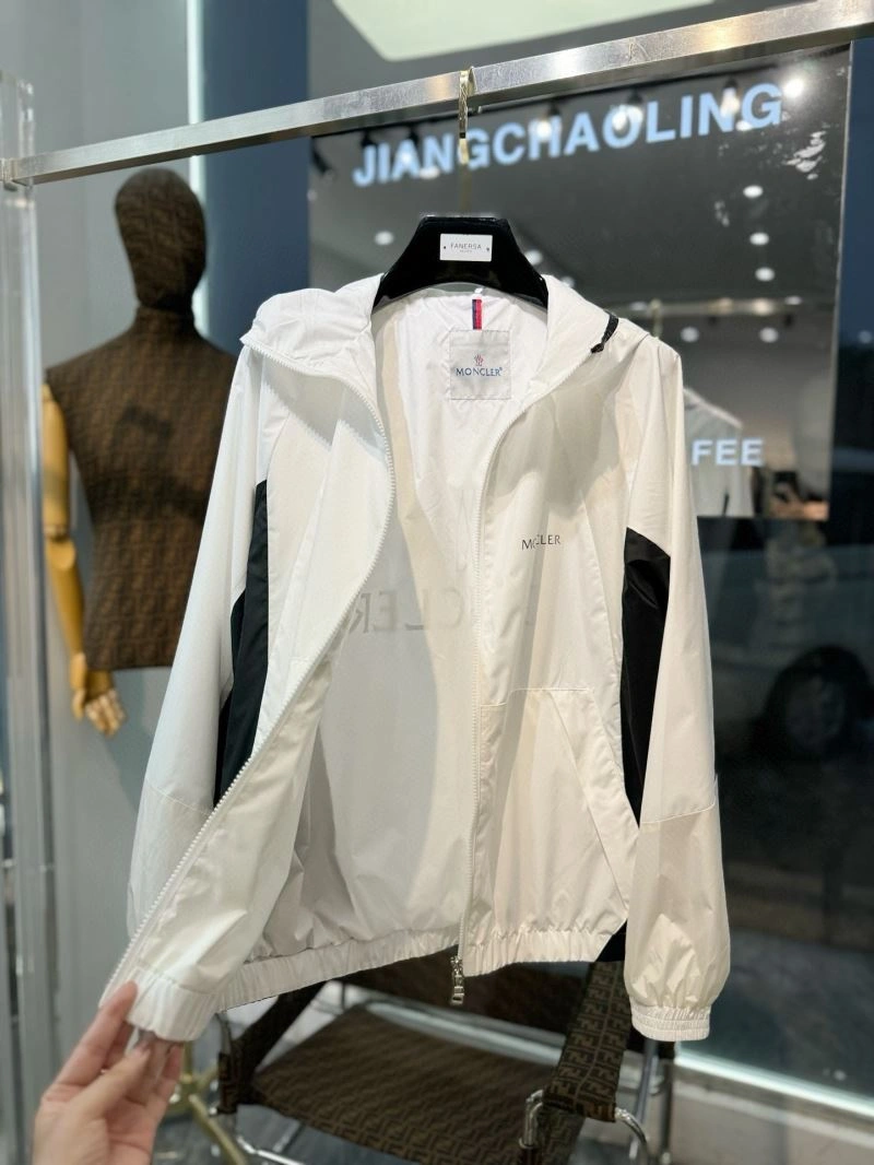 Exact replica Moncler Outwear