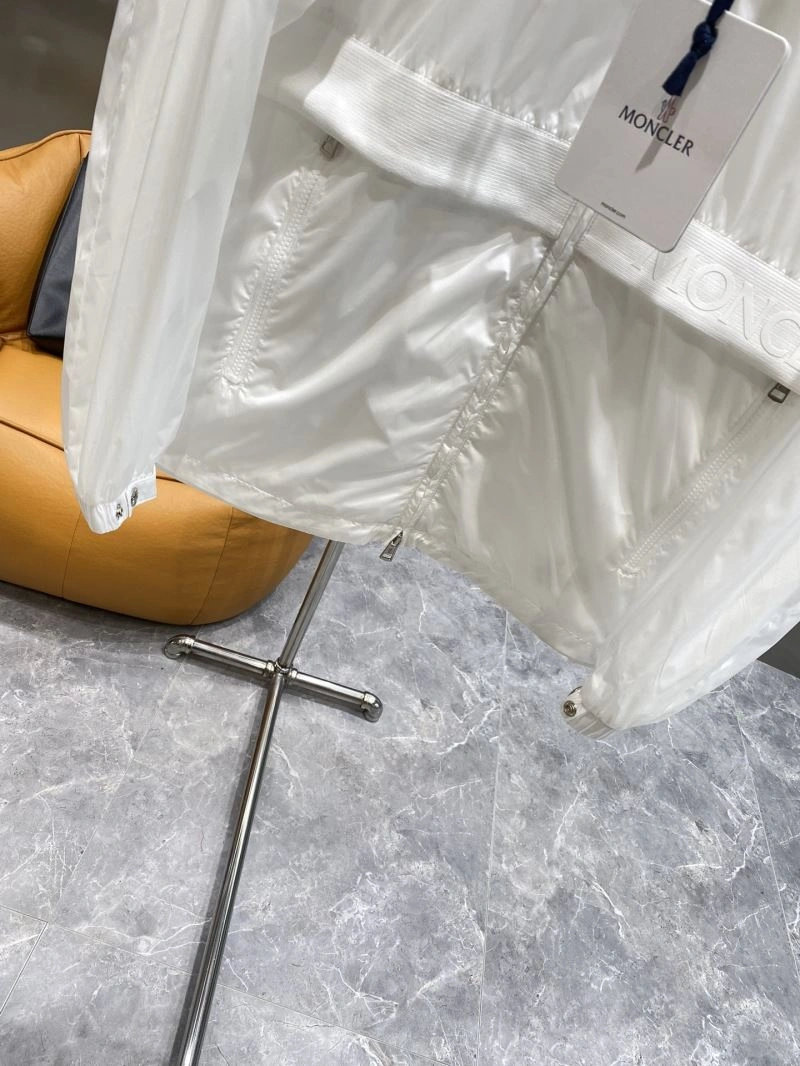 Brand-original Moncler Outwear
