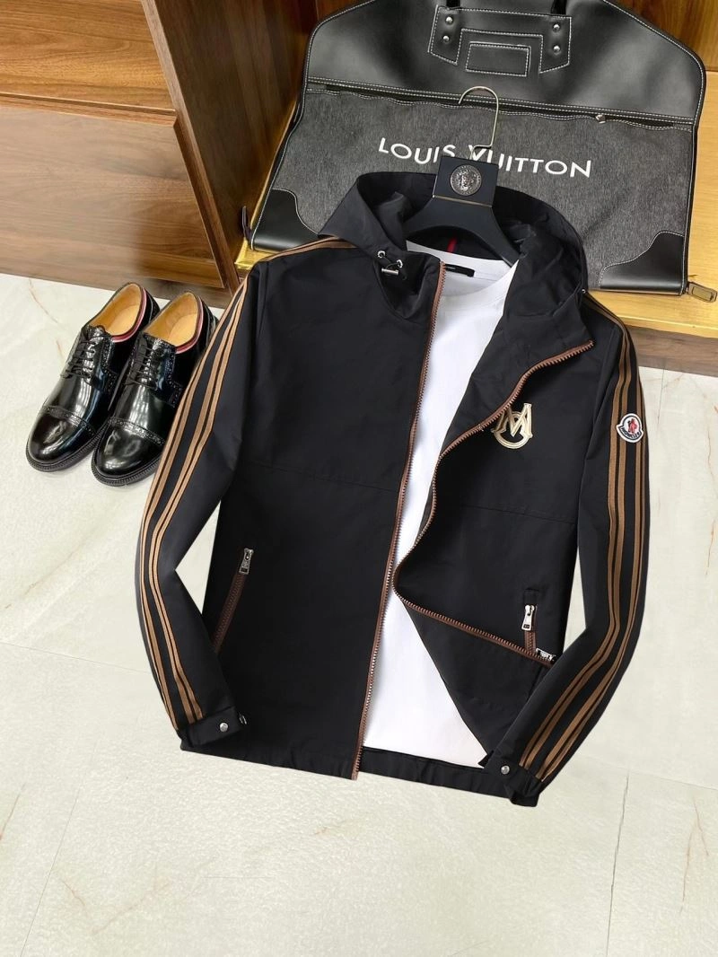 Low-cost Moncler Outwear