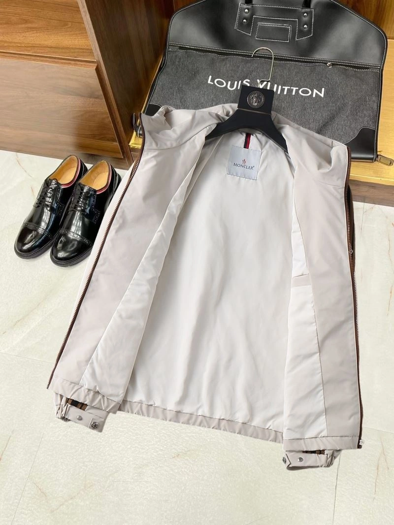 Low-cost Moncler Outwear