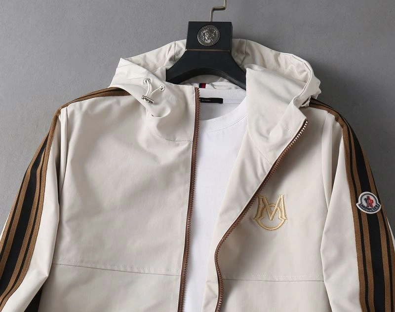 Low-cost Moncler Outwear