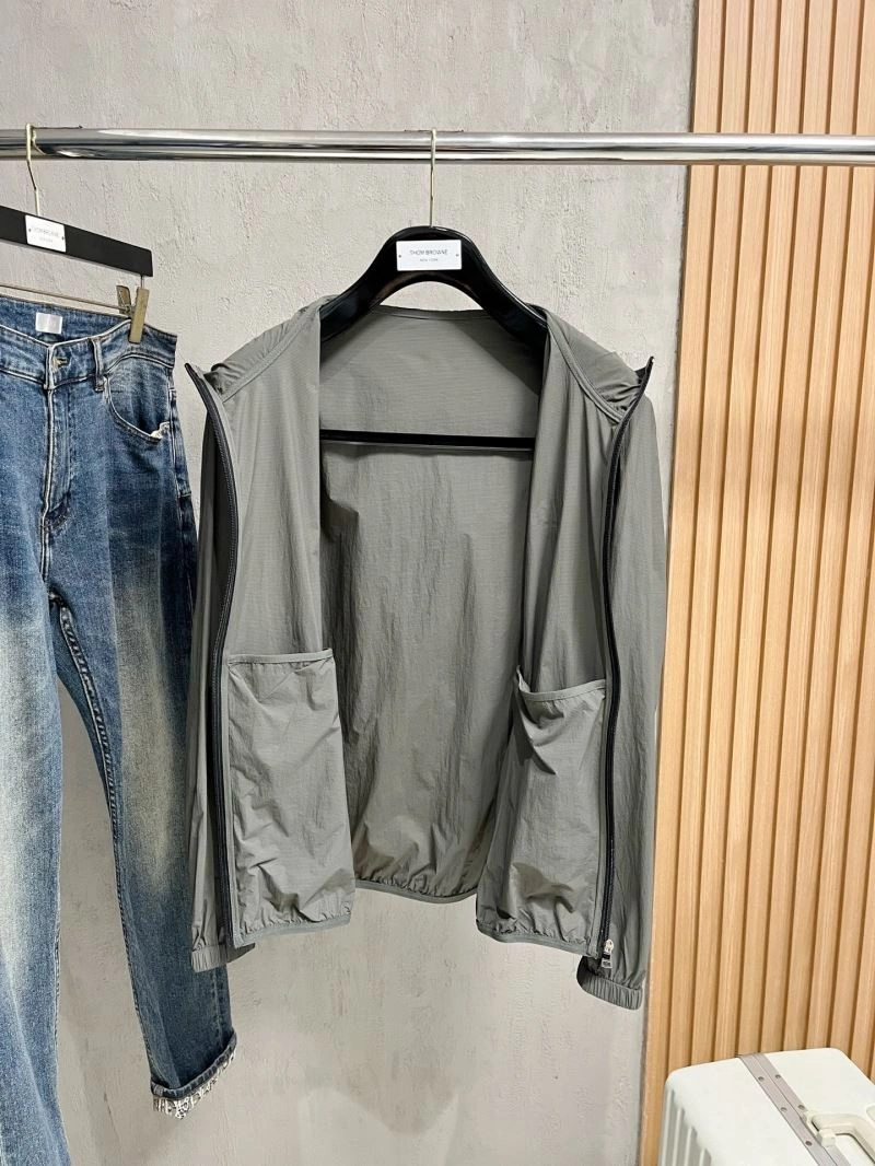 Accurate model Moncler Outwear