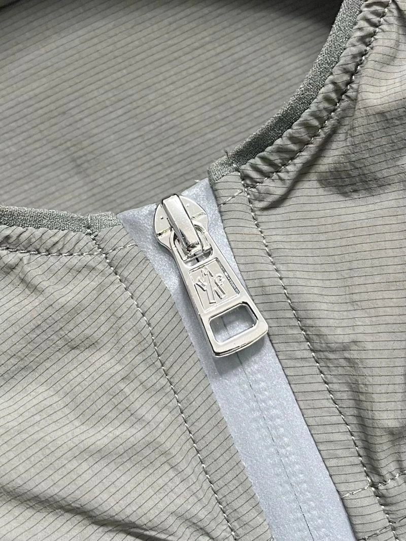 Accurate model Moncler Outwear