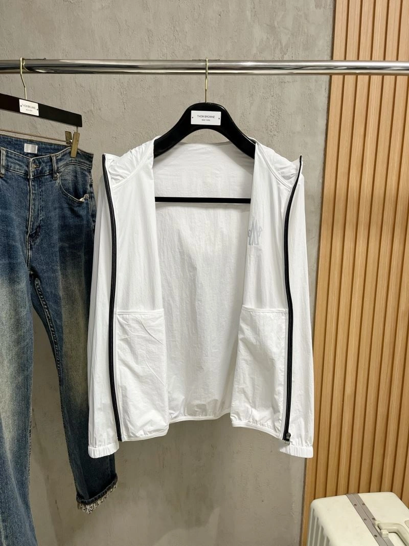 Accurate model Moncler Outwear