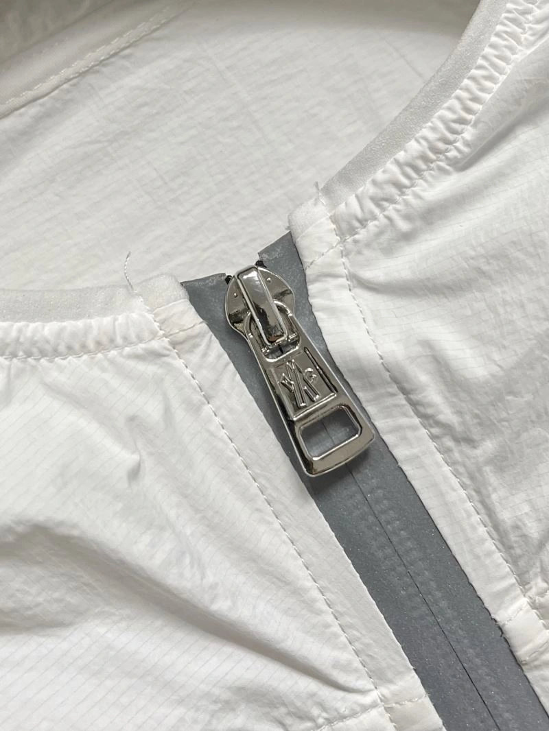 Accurate model Moncler Outwear