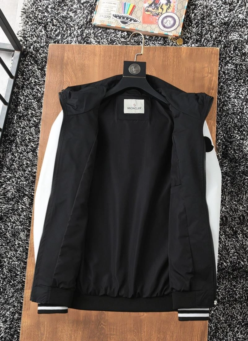 Top match Moncler Outwear