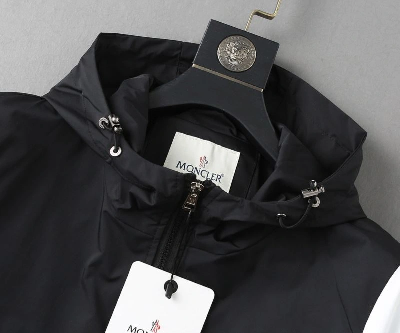 Top match Moncler Outwear