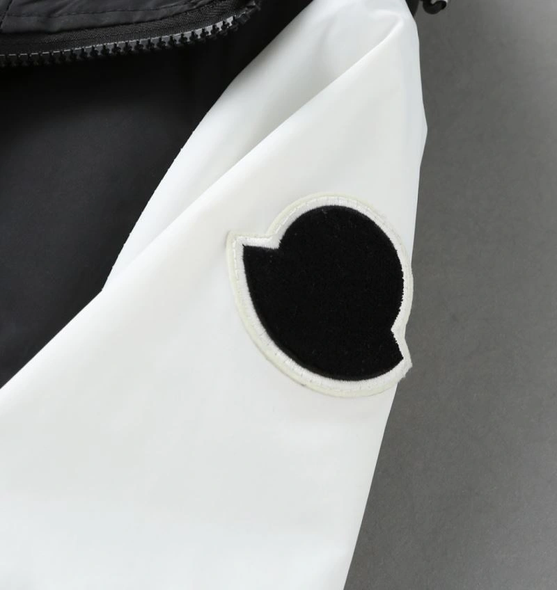 Top match Moncler Outwear