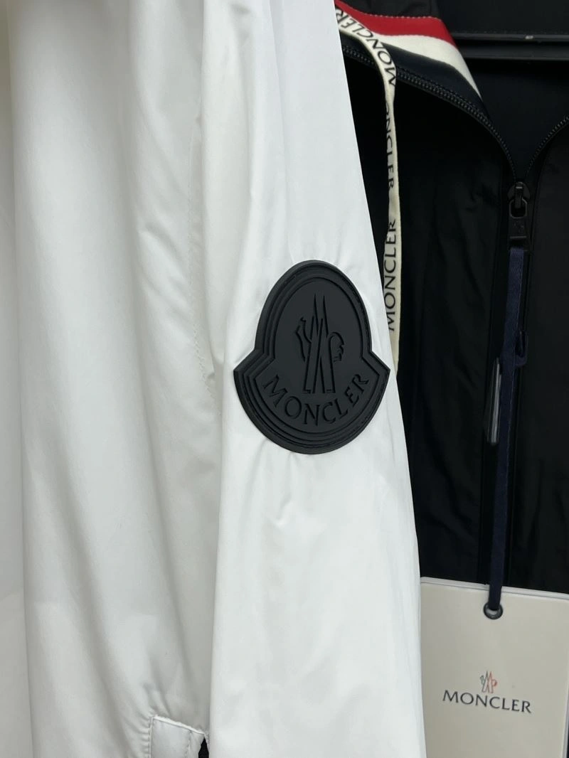1:1 copy Moncler Outwear