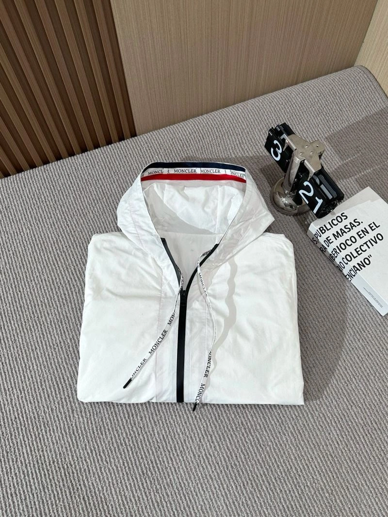Brand-original Moncler Outwear