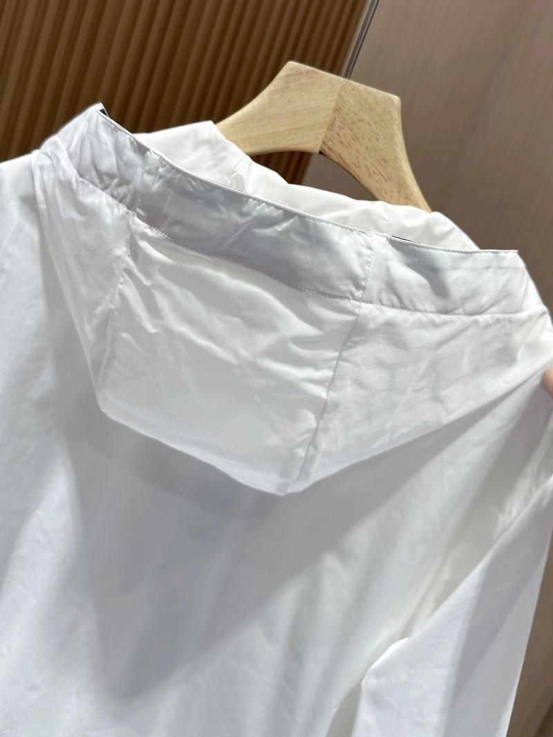 Bargain Moncler Outwear