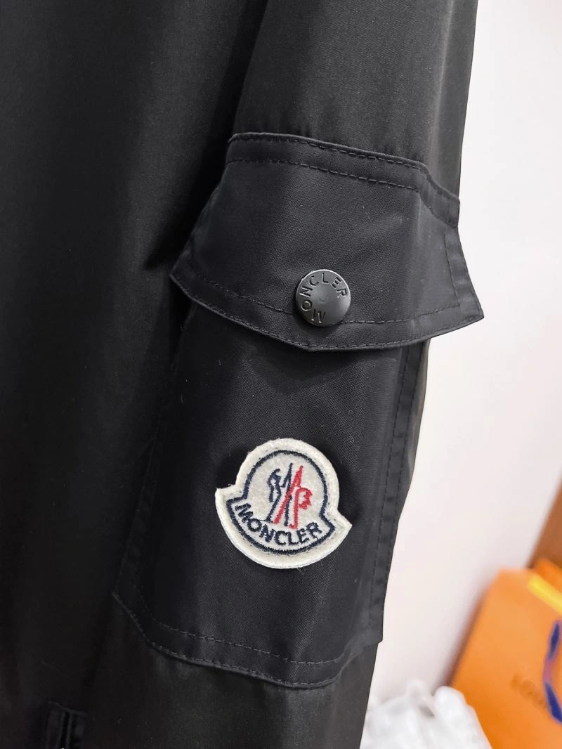 Accurate model Moncler Outwear