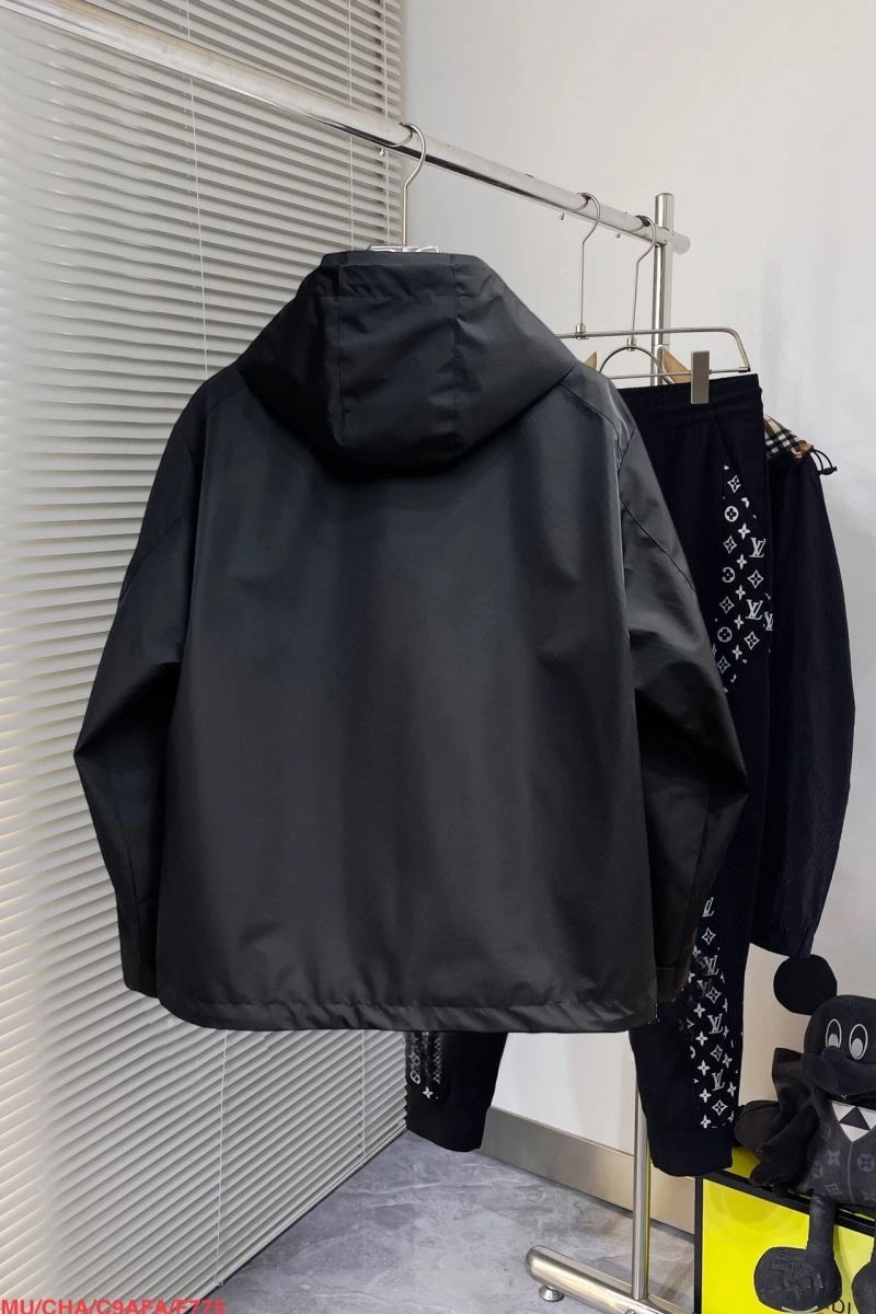 Inexpensive Moncler Outwear