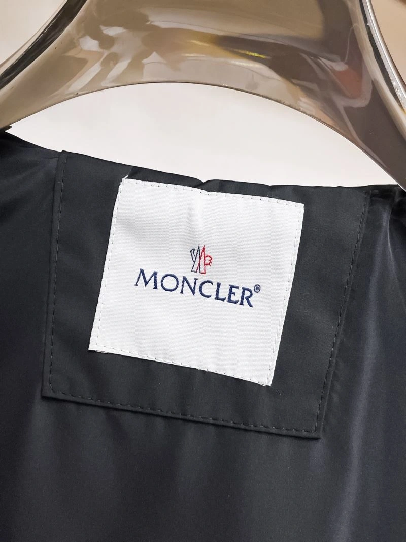 Inexpensive Moncler Outwear